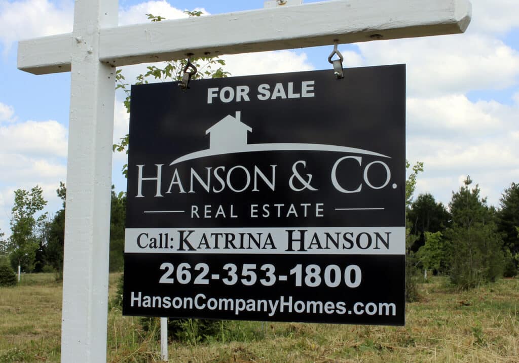 Custom Outdoor & Exterior Signs | Business Signage Solutions WI