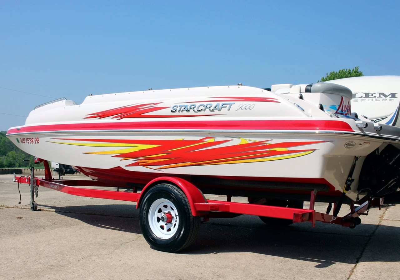 Marine & Boat Graphics Wisconsin | Kemmel Design